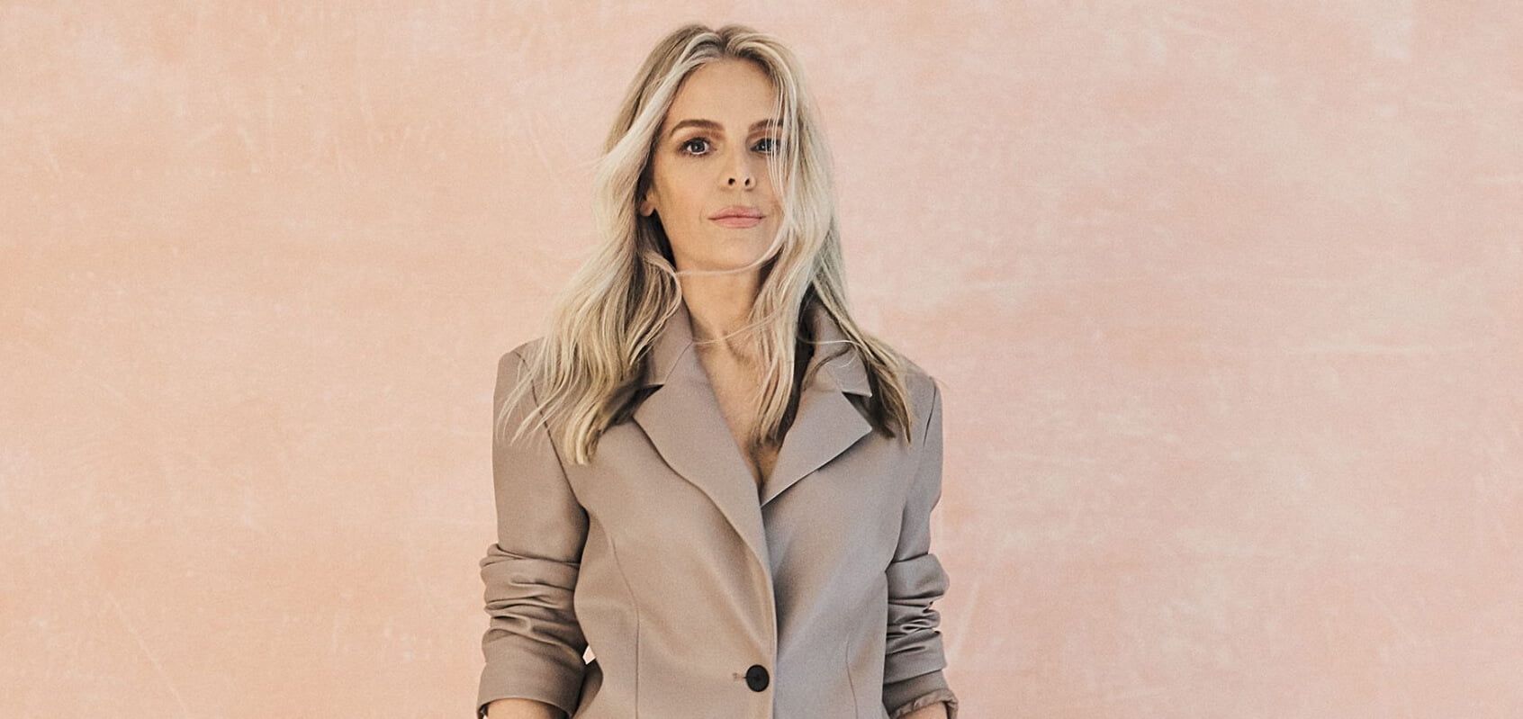 About - Deborah Clay